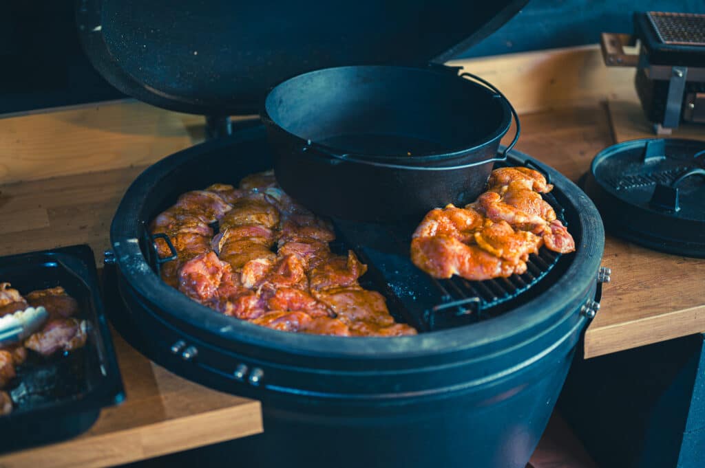 Pulled Chicken Kamado BBQ Recipe, Easy and Fast!